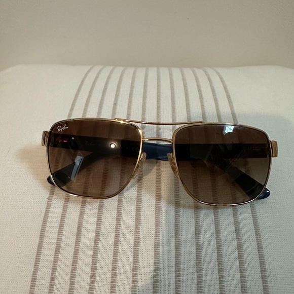 Ray-Ban | Accessories | Rayban Gold Frame Sunglasses With Brown Lenses ...